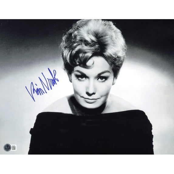 Kim Novak Autographed 11x14 Photo Vertigo Beckett BAS QR #AE31800 ...