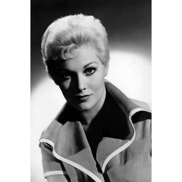 Kim Novak studio pose vintage 24x36 Poster - Walmart.com