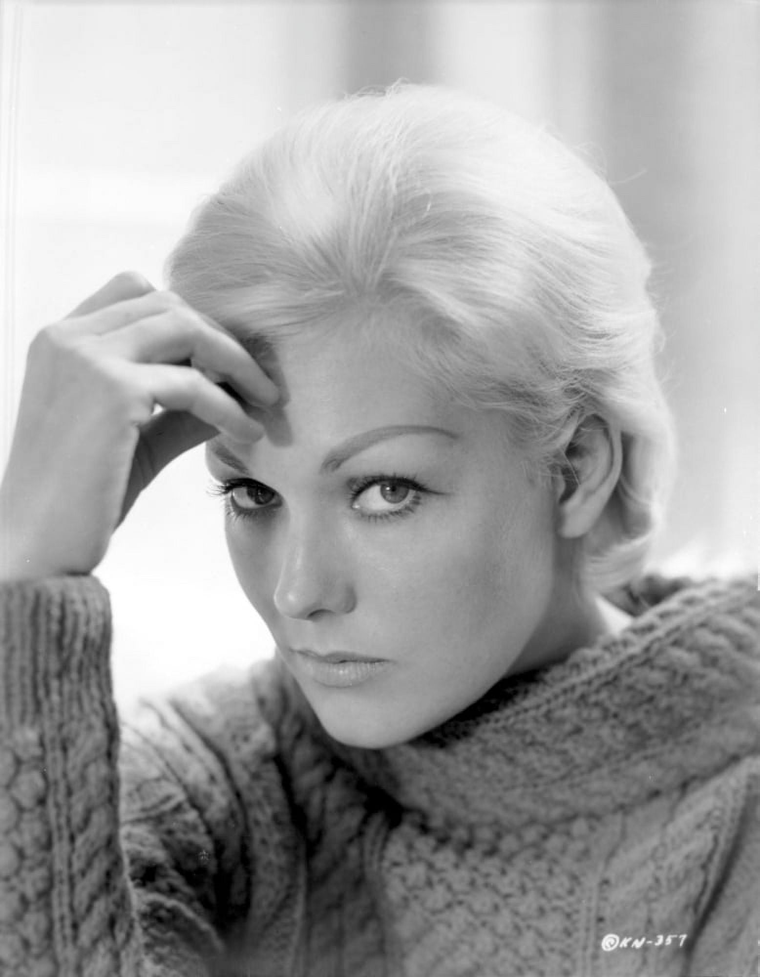 Kim Novak wearing Sweater Portrait Photo Print (24 x 30) - Walmart.com