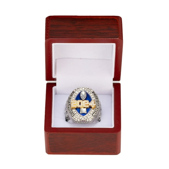 Award Ring