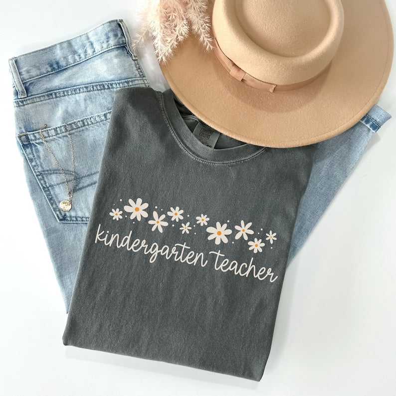 Kindergarten Teacher Shirt, Kindergarten Tee, Hello Kindergarten For ...