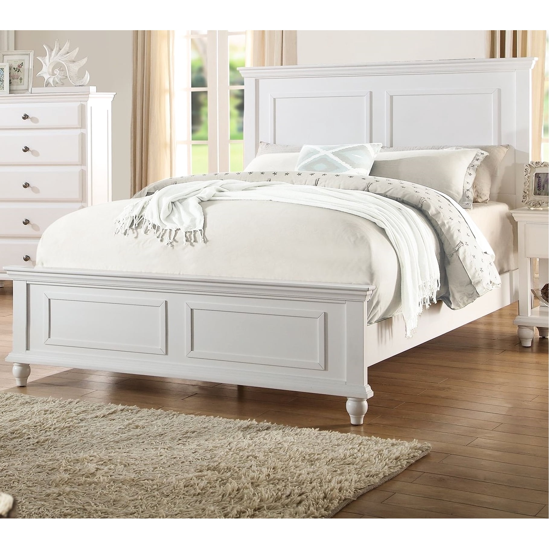 King Bed, White Modern Bedroom Appeal With Headboard And , Plywood ...