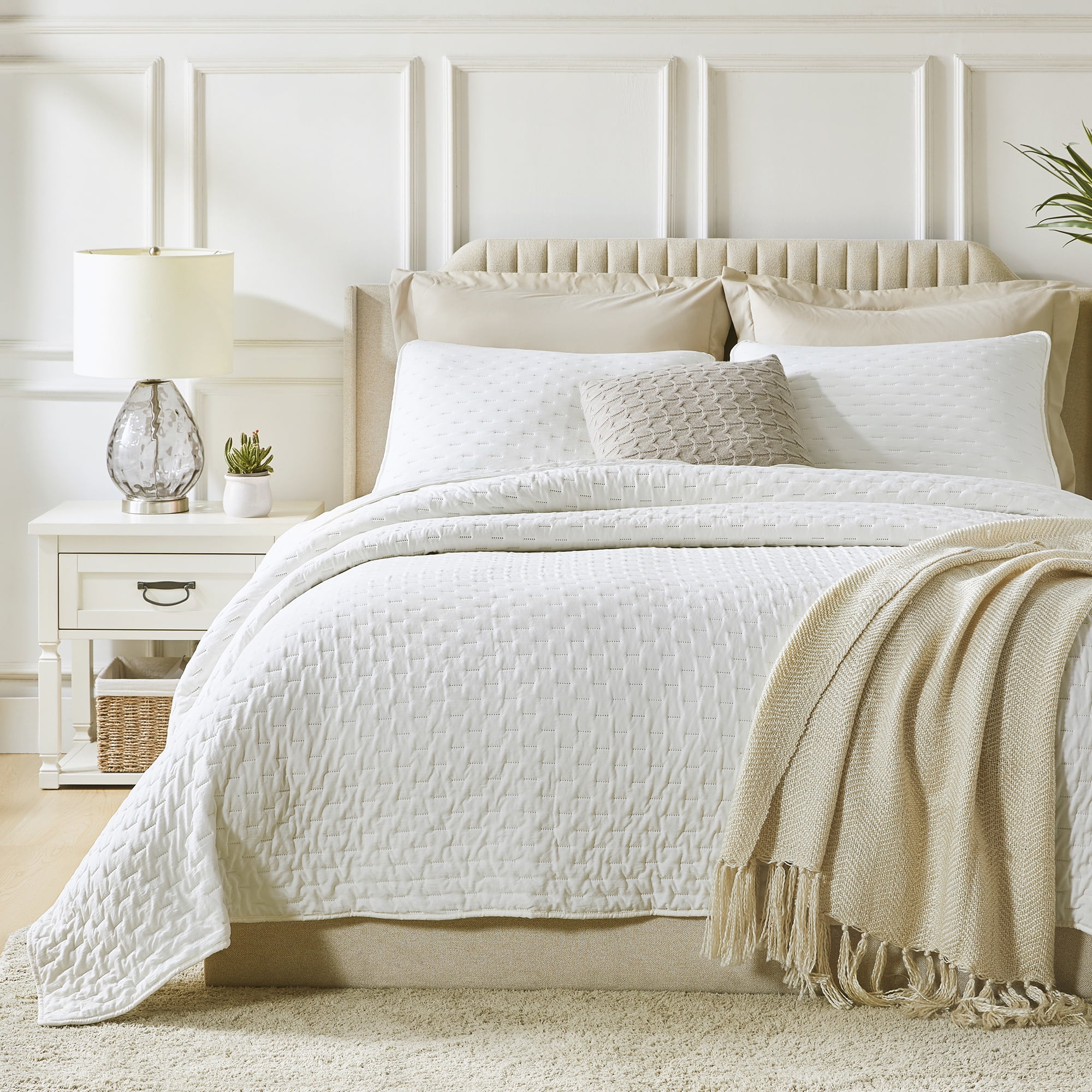 3 Pcs Elegant Solid Color Quilt Set with Envelope Pillowcases, Soft and ...