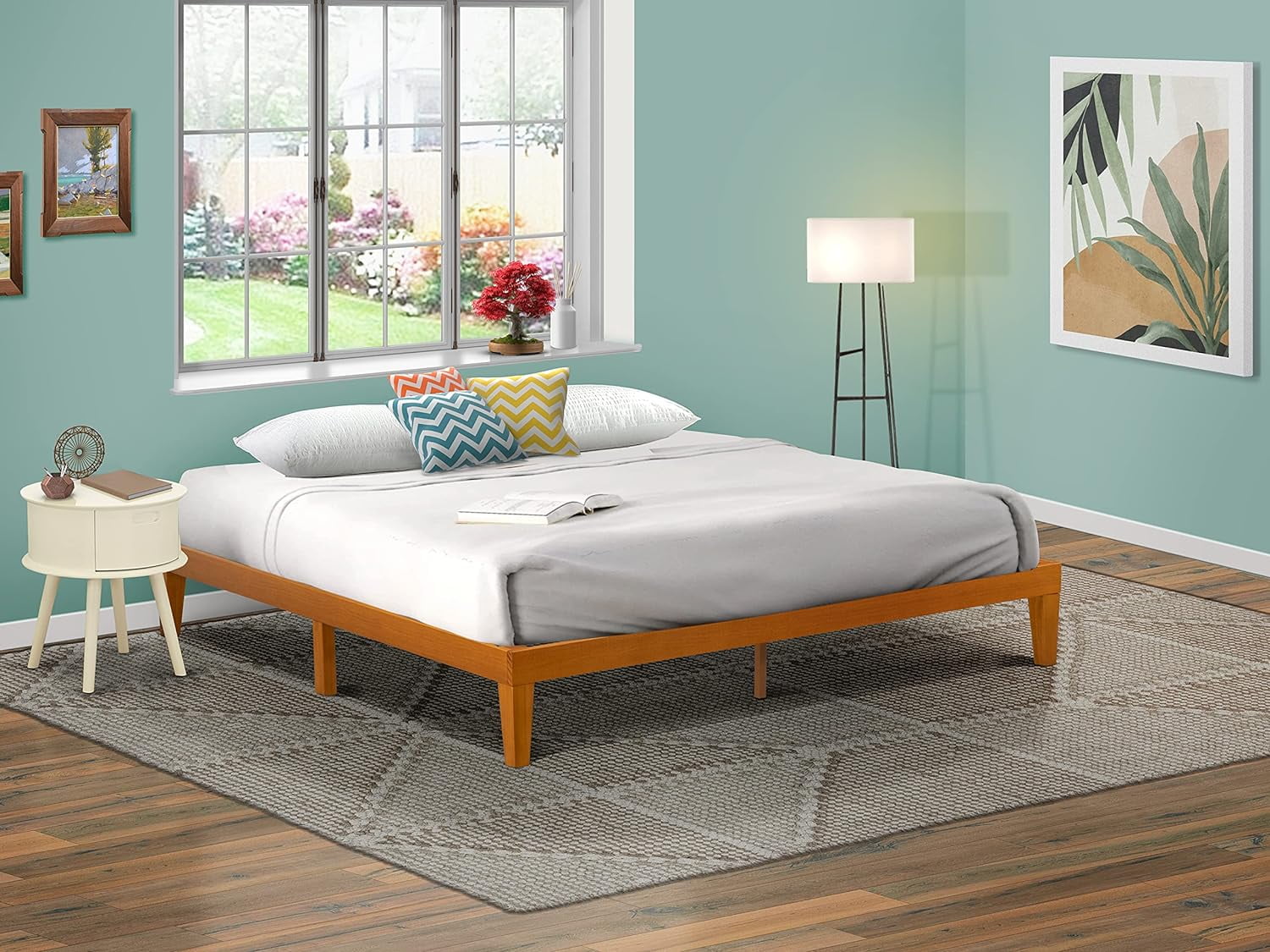 King Size Platform Bed Frame with 4 Solid Wood Legs and 2 Extra Center ...