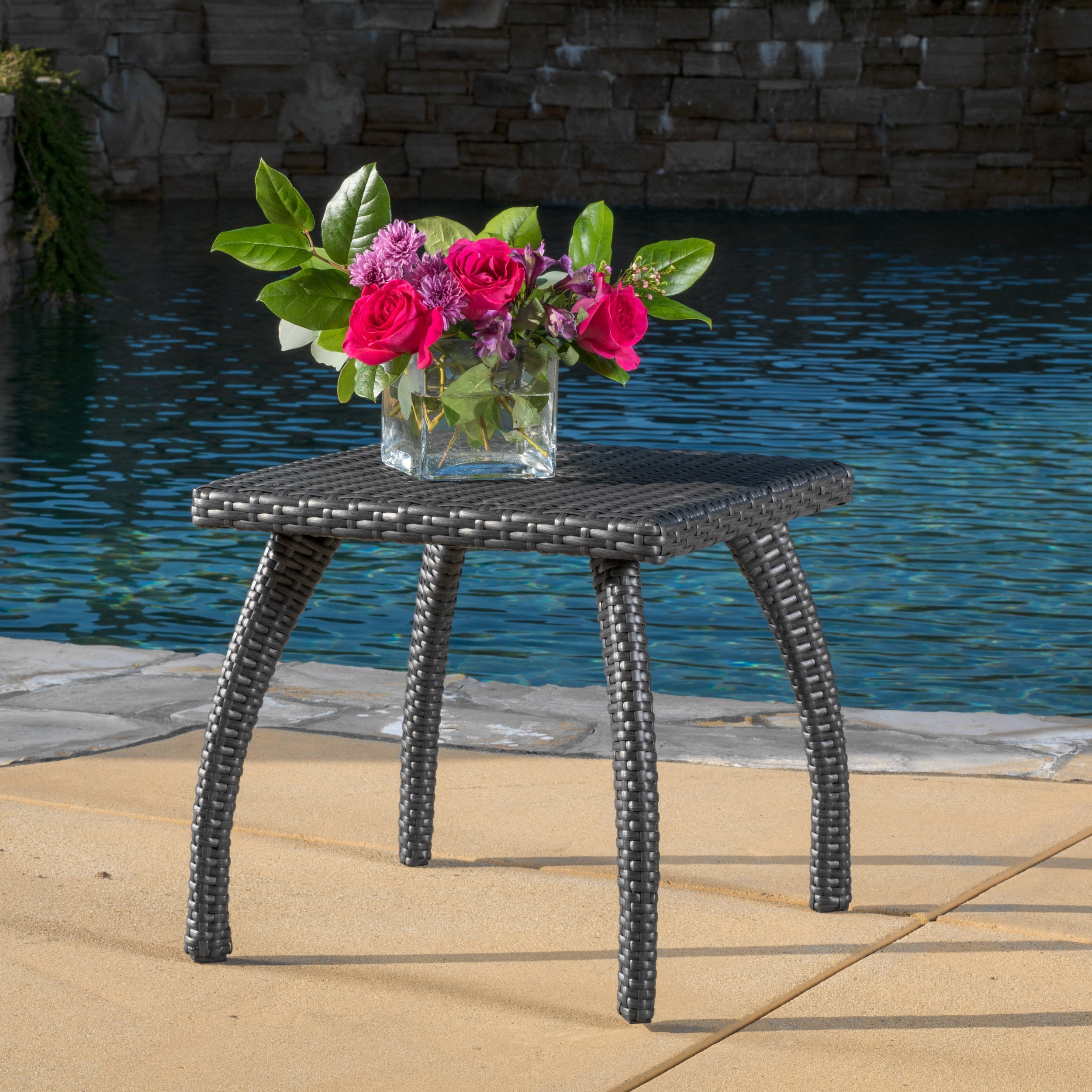 Kingsfield Outdoor Wicker Accent Table, Grey - Walmart.com