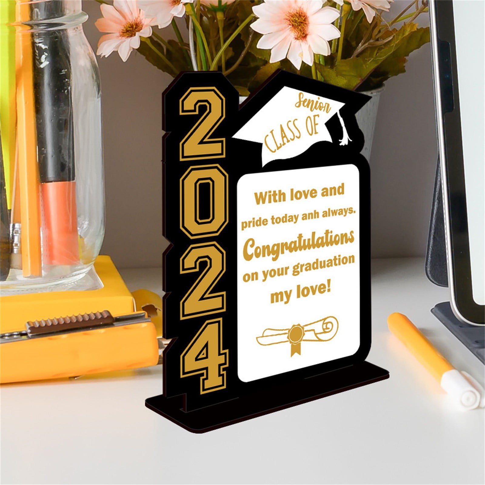 Kingtowag 2024 Graduation Table Decorations Class of 2024 Wooden Table ...