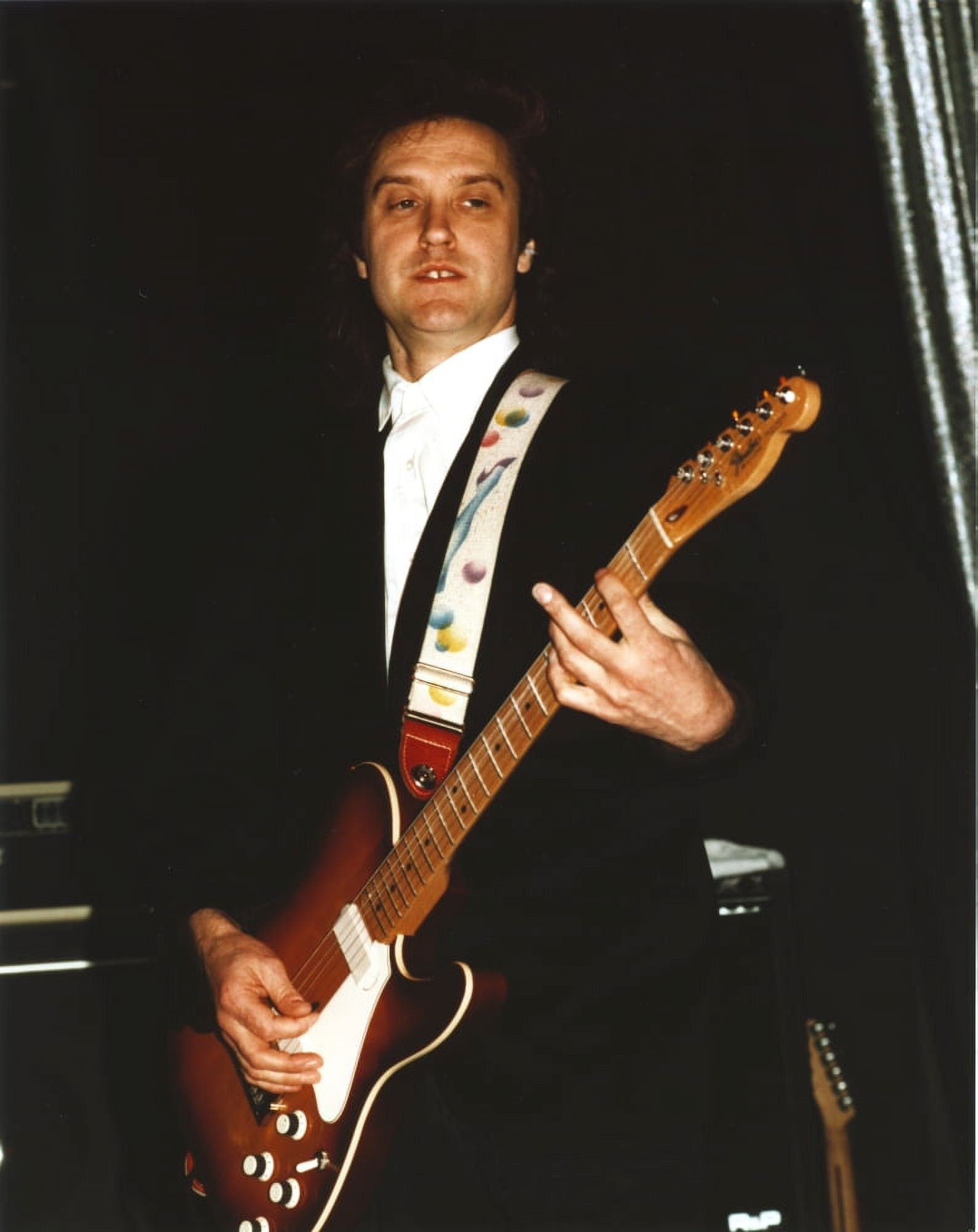 Kinks Band Member on Guitar Photo Print (8 x 10) - Walmart.com