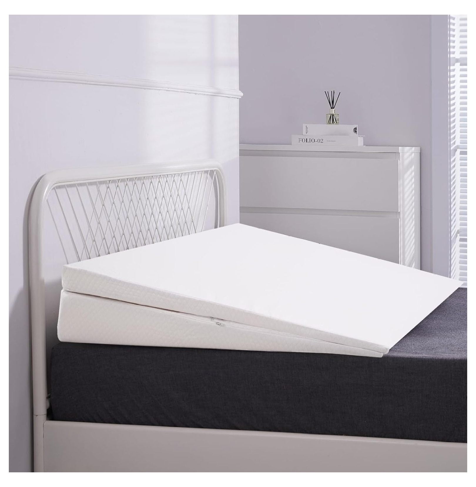 KioJJp Adjustable Wide Size Bed Wedge Pillow, Wedge Mattress Topper with Washable Cover ...