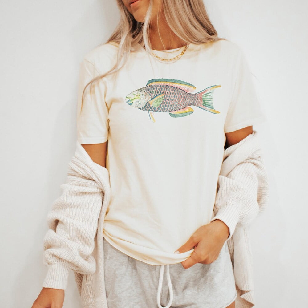 Kiraa Tee With Colorful Tropical Fish Art Graphic Tee Vintage Ocean Sea ...