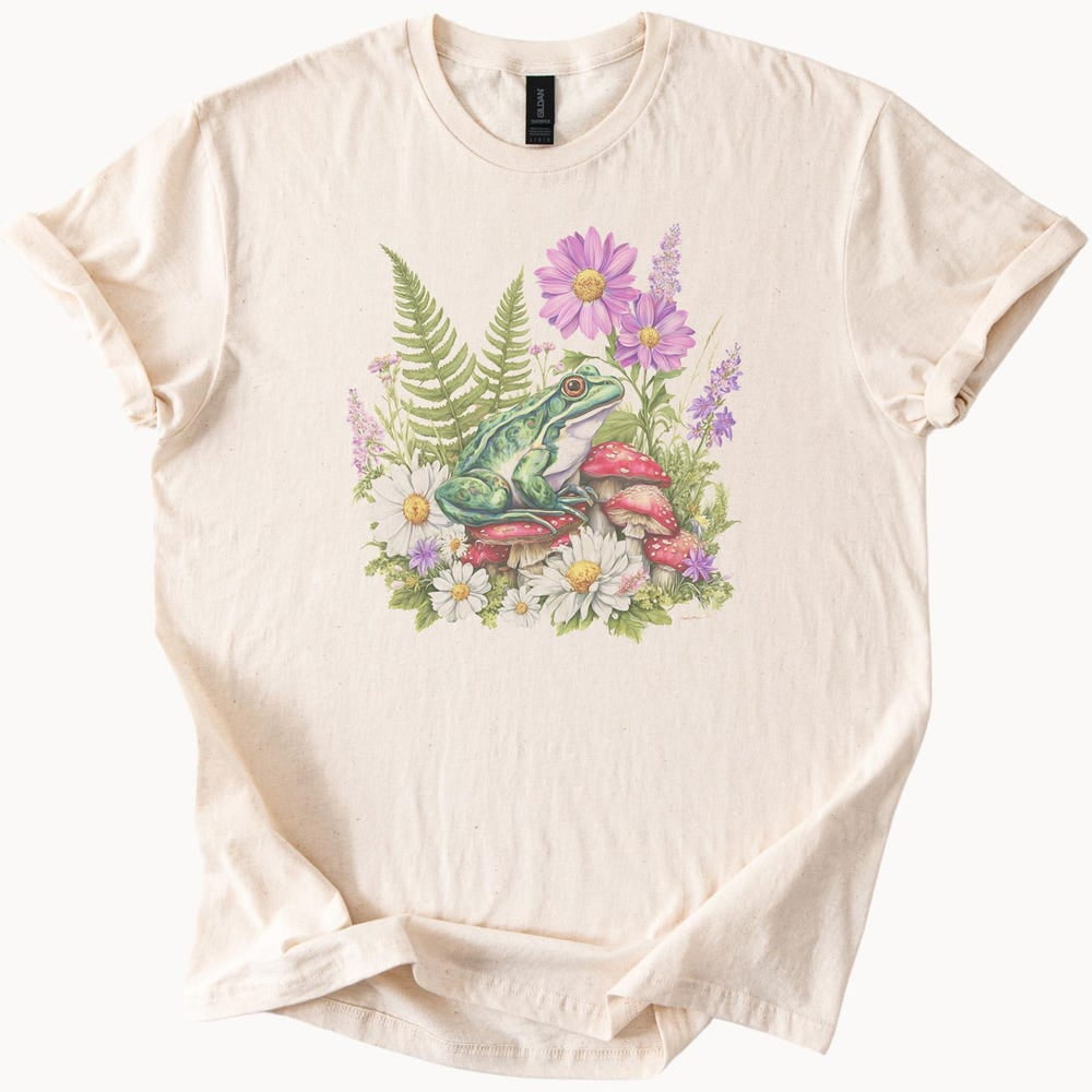 Kiraa Tee with Frog And Wildflowers Graphic T Shirt Botanical Toadstool ...