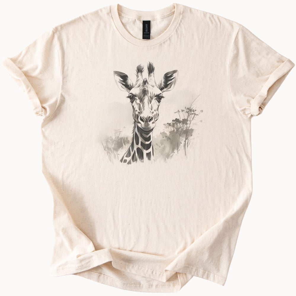 Kiraa Tee With Giraffe Graphic T Shirt Safari Animal Art Tee Nature ...