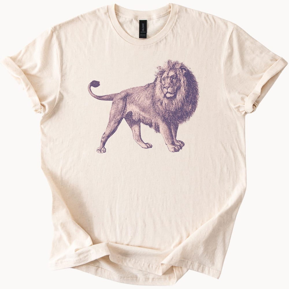 Kiraa Tee With Lion Graphic T Shirt Hand Drawn Style Roaring Jungle ...