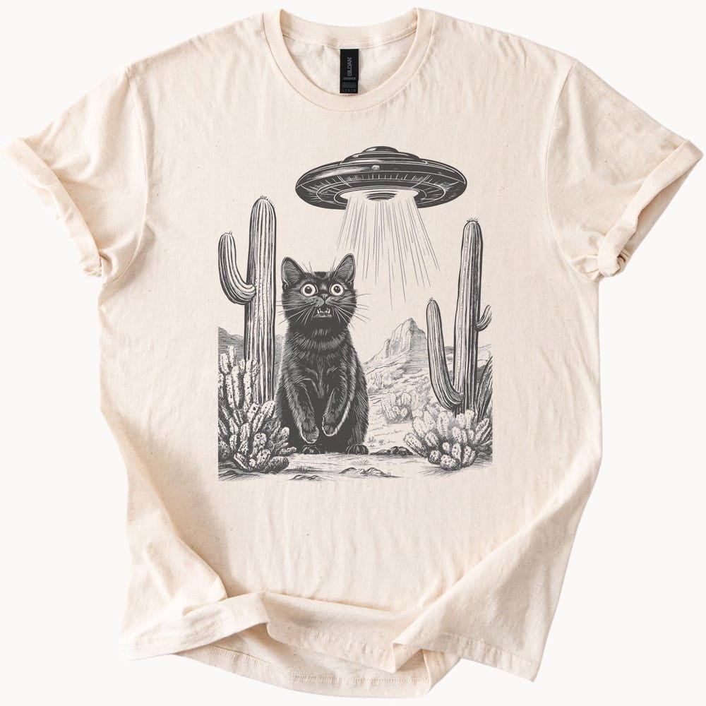 Kiraa Tee With Ufo Abduction Cat Shirt Alien Spaceship Tee Desert ...