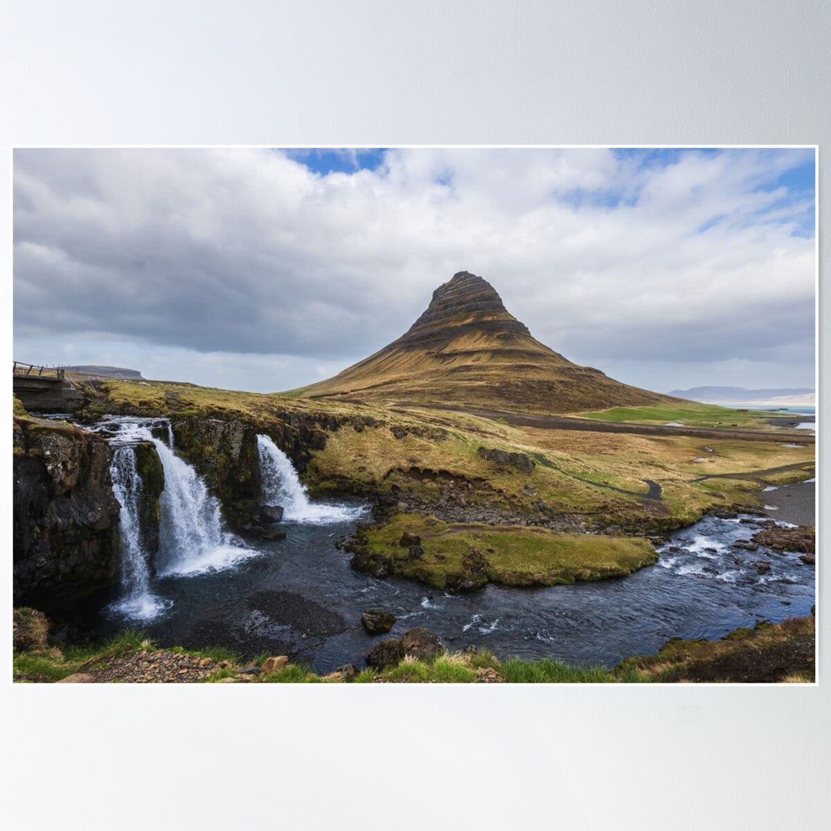 Kirkjufell, Mountain On The Snæfellsnes Peninsula In Western Iceland ...