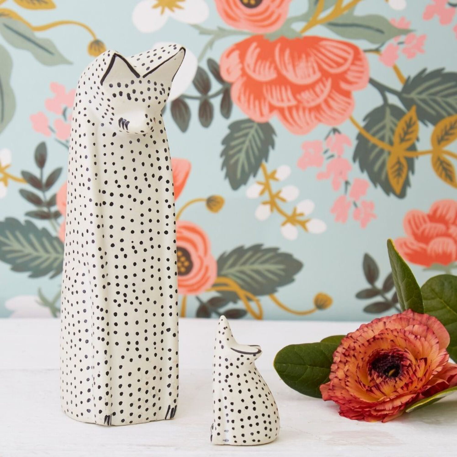 Kisii Stone White Cat Mouse Figurine Set - Walmart.com