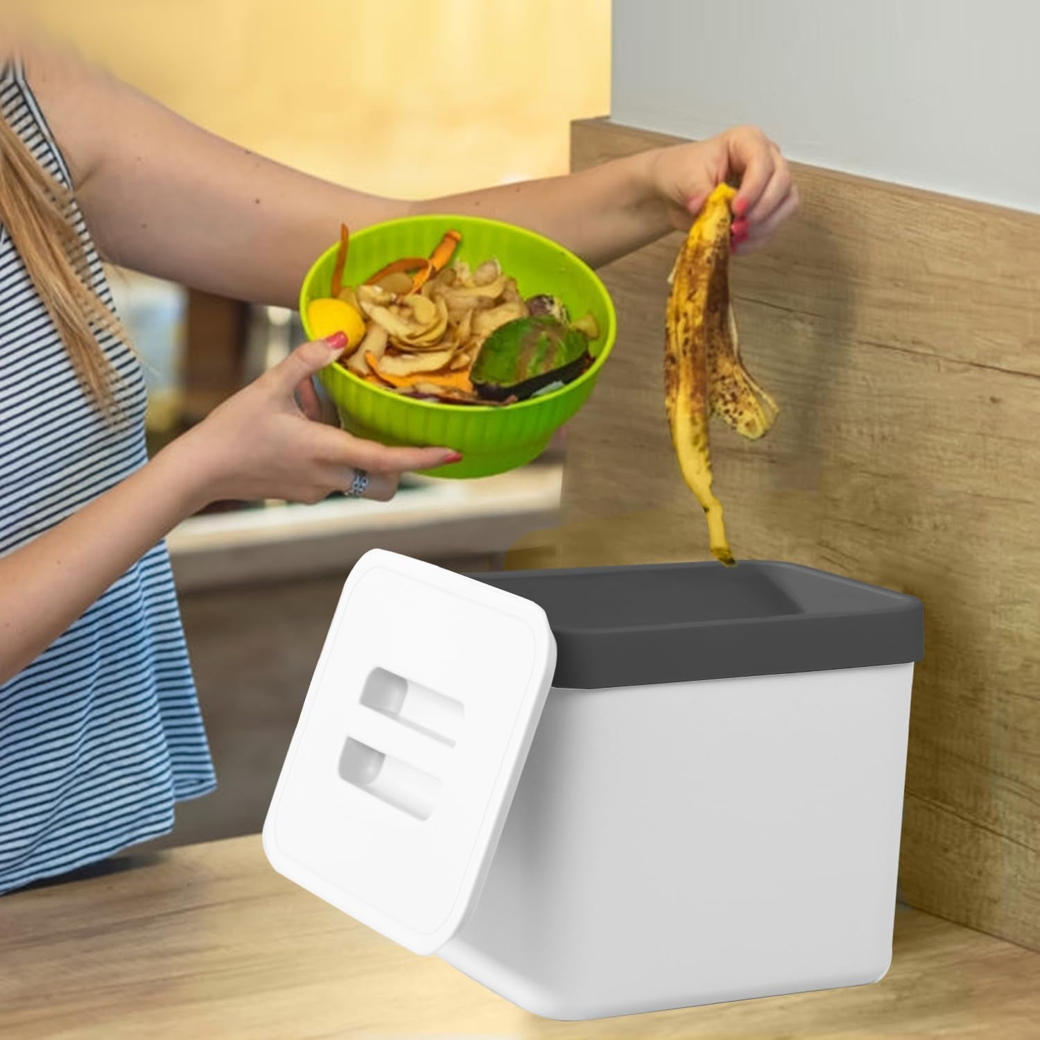 Kitchen Compost Bin Countertop, Hanging Trash Can with Lid for Kitchen ...