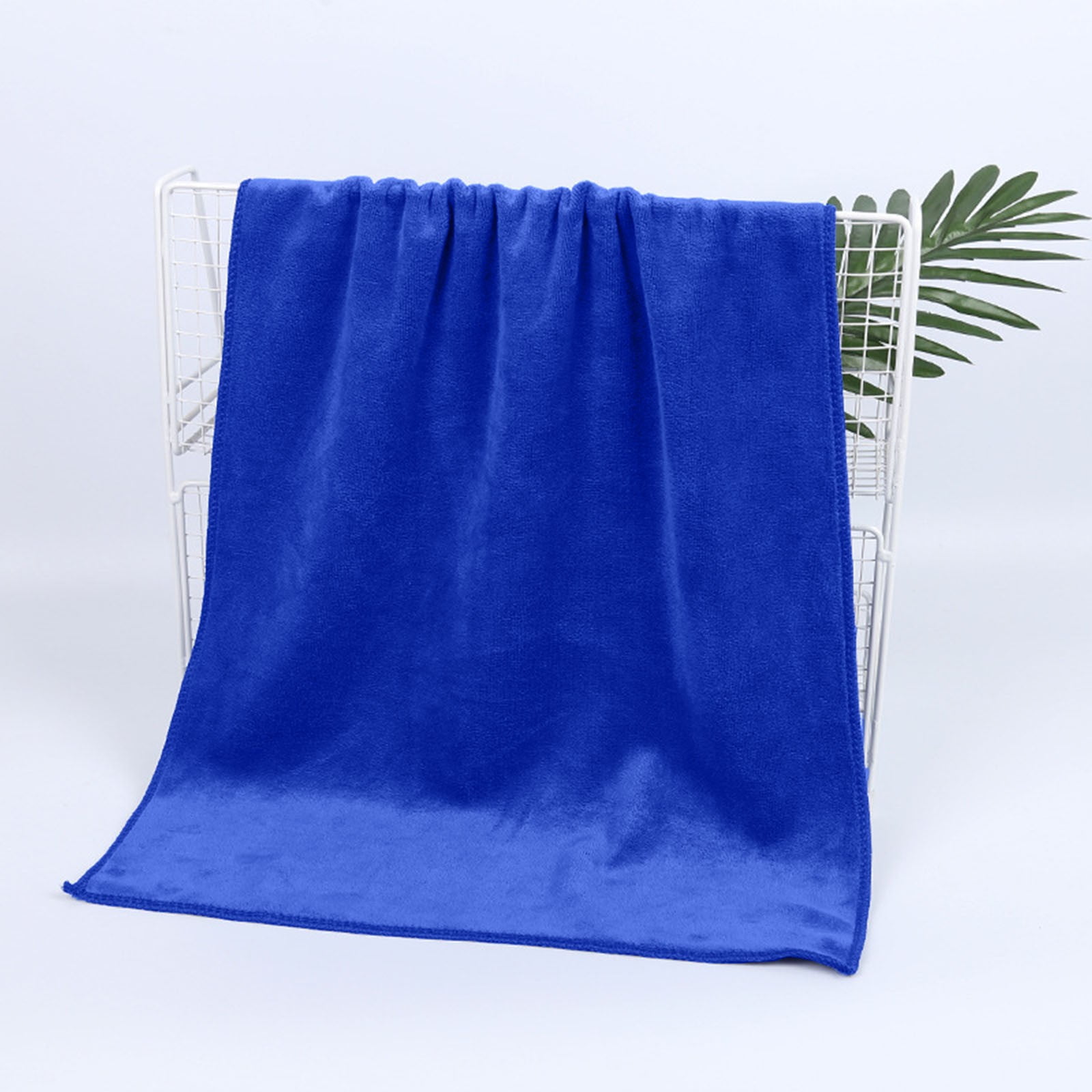 The Kitchen Dishwashing Cloth, Cleaning Cloth And Car Washing Cloth Are ...