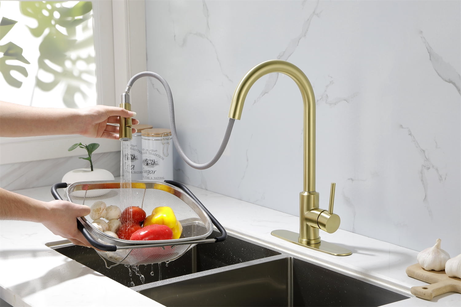 Kitchen Faucets with Pull Down Sprayer, Stainless Steel Kitchen Sink ...