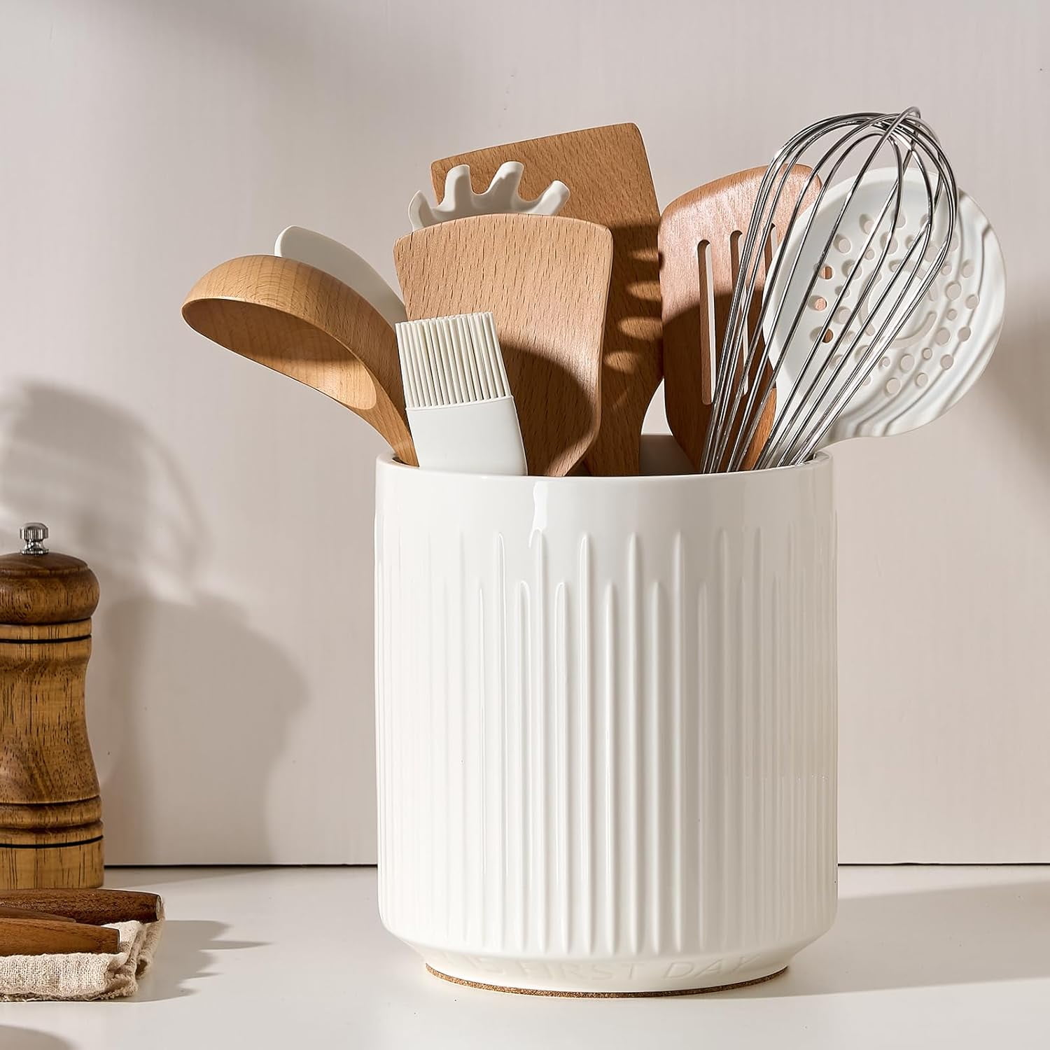 Kitchen Utensil Holder, 7.2" Large Ceramic Stable Utensil Crock for ...