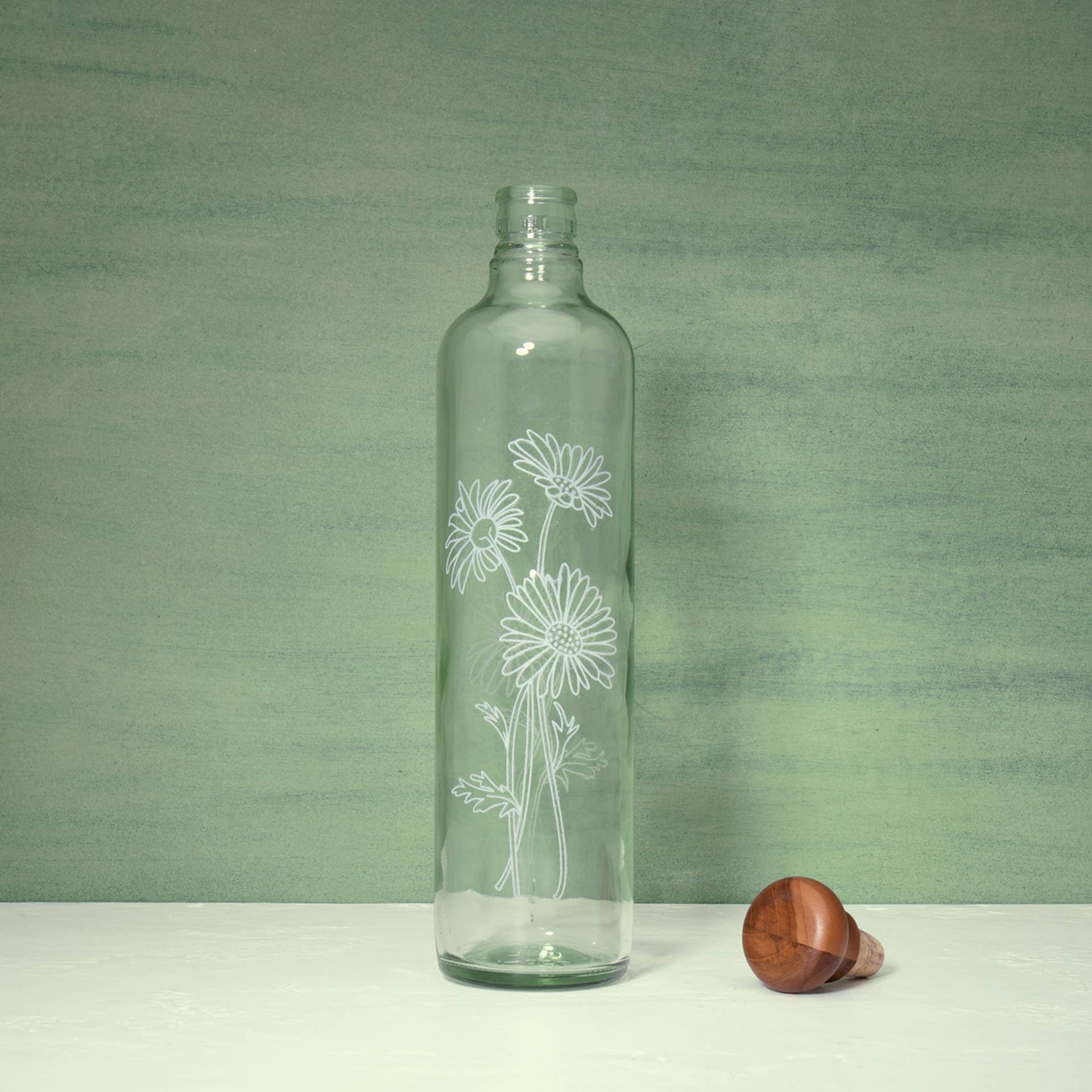 Kitchen Utensils Daisy Glass Water Bottle with Wooden Stopper-750 ML ...