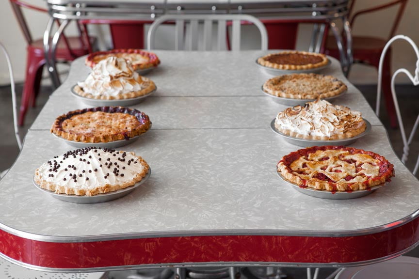 KitchenDance 9 Inch Heavy Duty Aluminum Pie Tins - Oven and Freezer ...