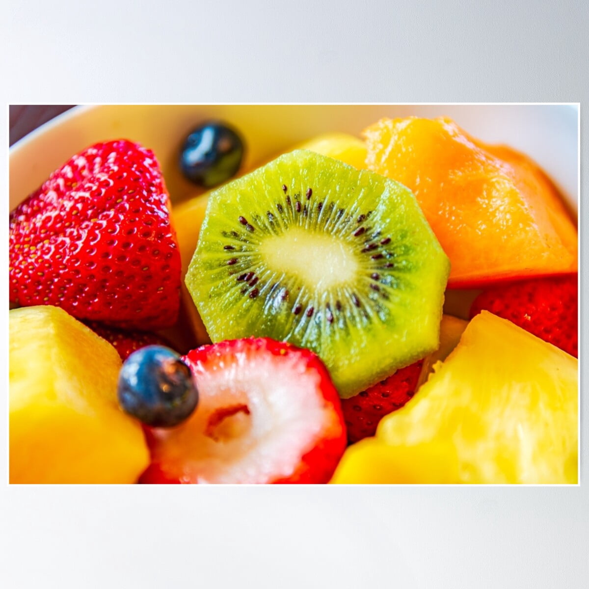 Kiwis Strawberries Blueberries Poster Wall Art, Modern Wall Decor For ...
