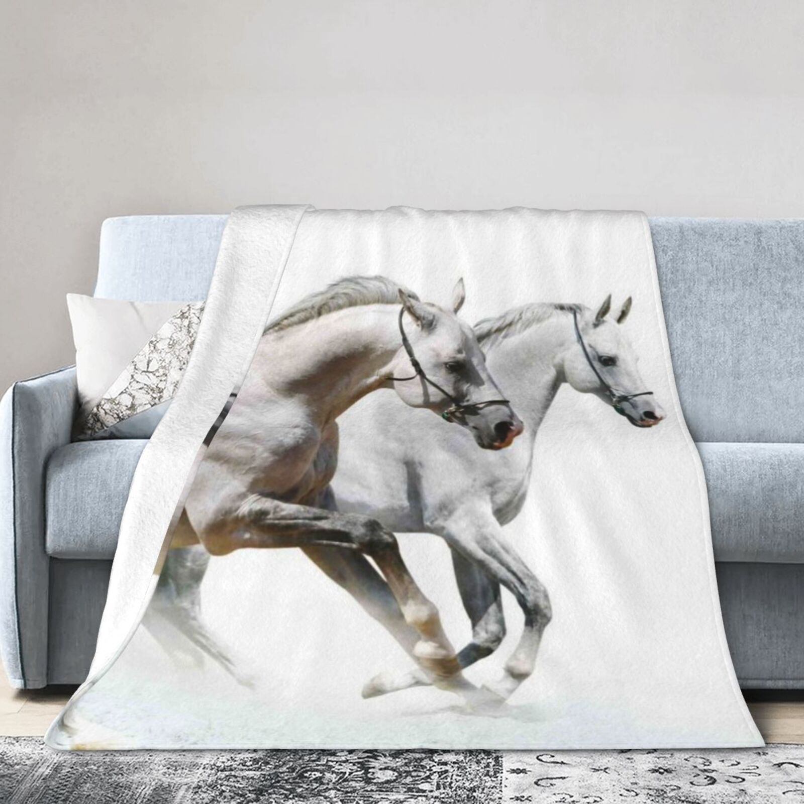 Kll Fleece Blanket Plush Throw Blanket Running White Horses,Soft Fuzzy ...