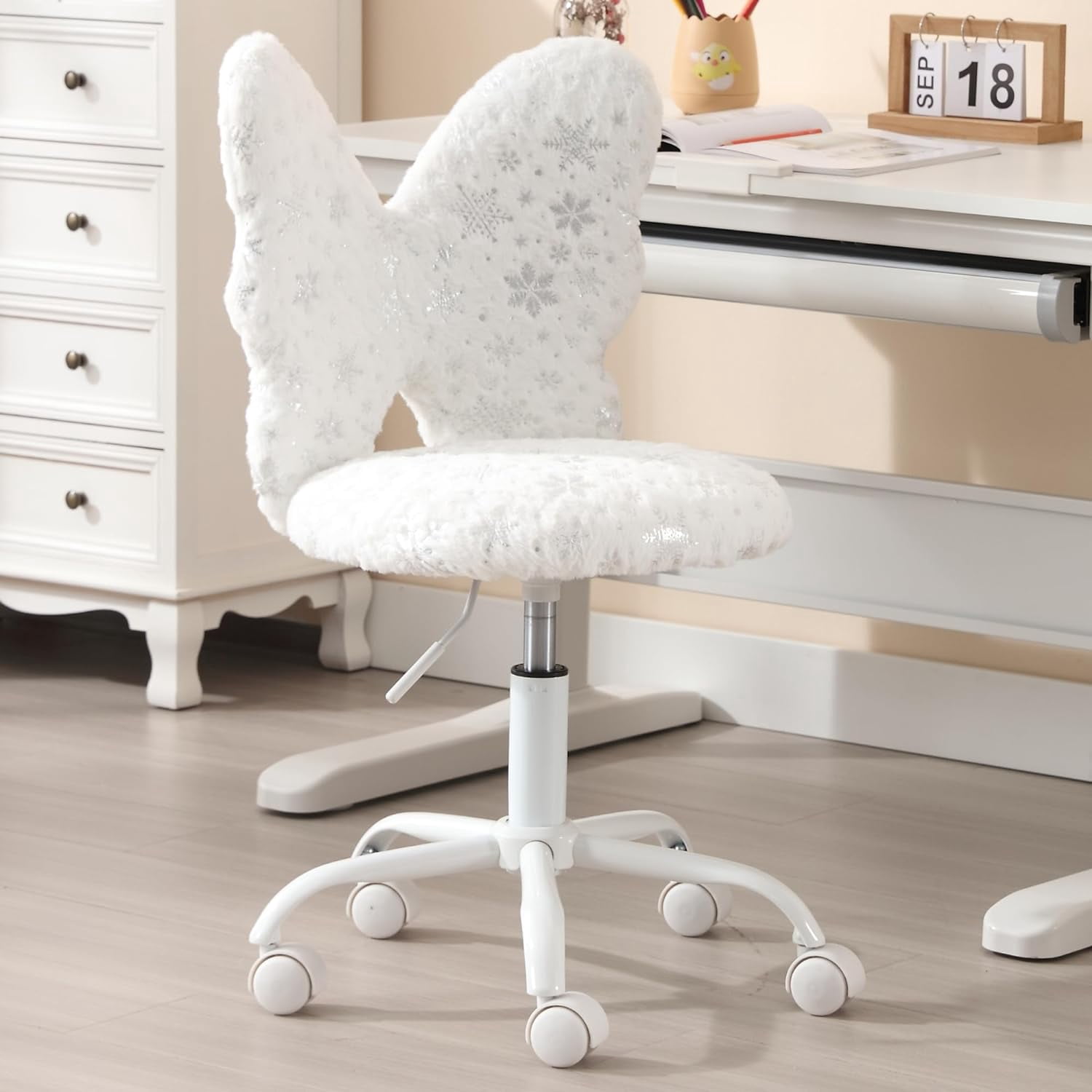 Kmax Kids Desk Chair, Faux Fur Butterfly Chair with Wheels Adjustable ...