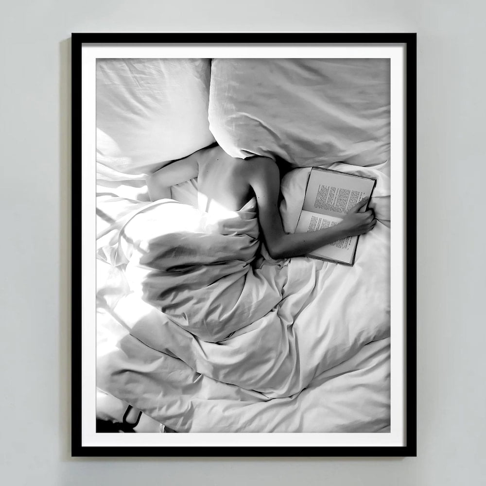 Kna Prints - 1 Pc Poster Woman Reading Book In Bed Print, Black And White, Vintage Photography ...