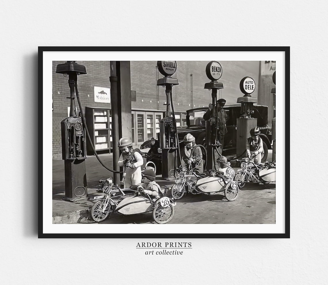 Kna Prints - 1 Pc Poster Yog Racers Wall Art, Race In Berlin 1931 ...