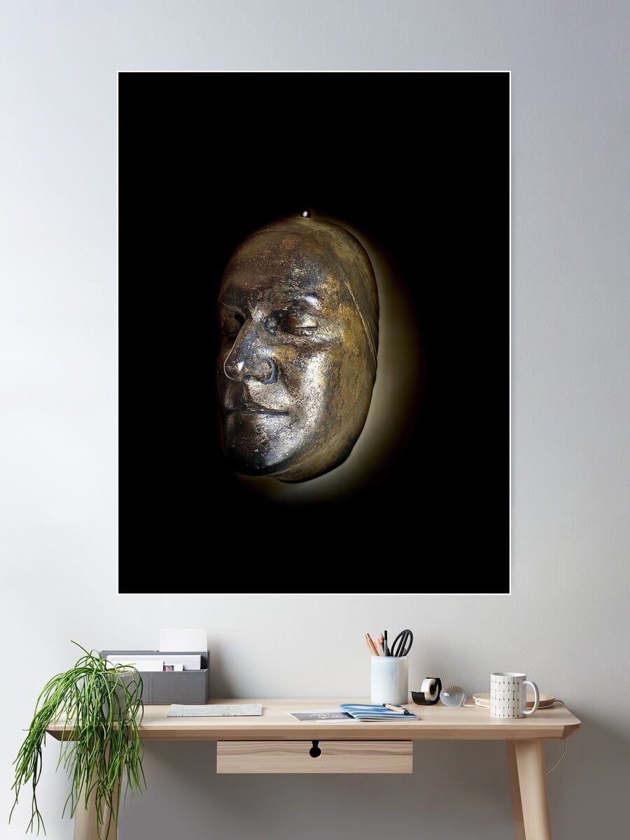 Kna Prints - Metal Cast Of Face Poster , UNFRAMED-8x12 - Walmart.com