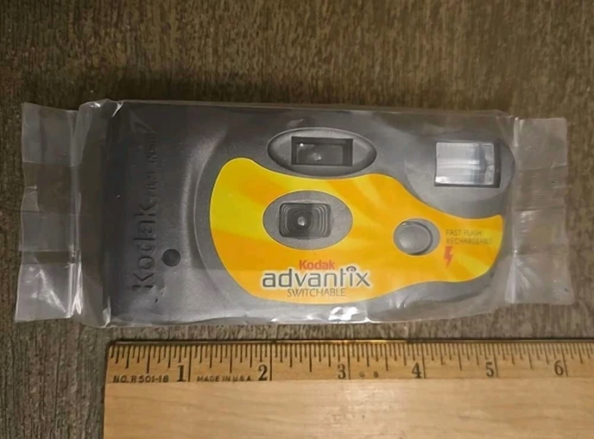 Kodak Advantix Indoor/Outdoor Disposable Camera Flash 25 Exposures See ...