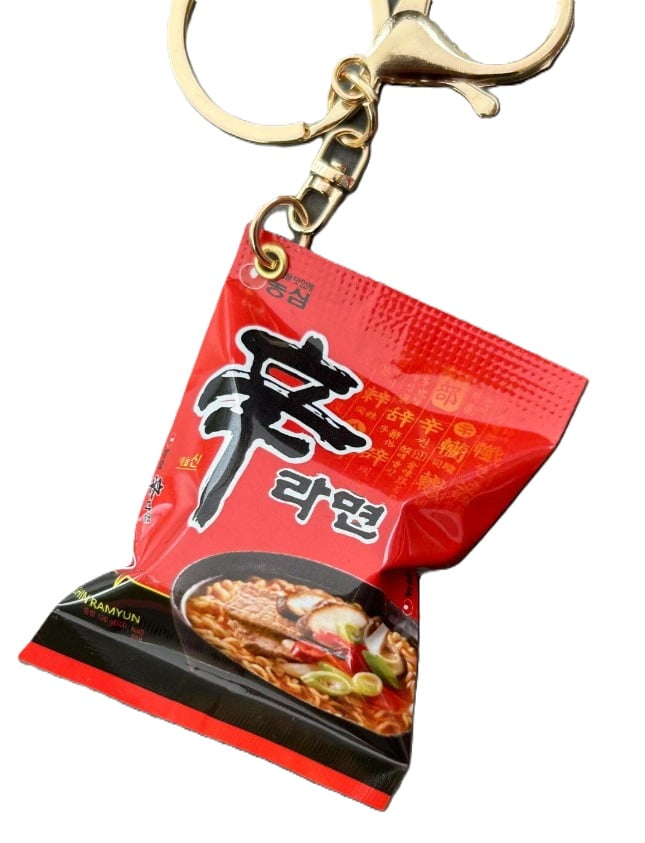 Korean Instant Noodle Keychain - Shin Ramen - Walmart.com