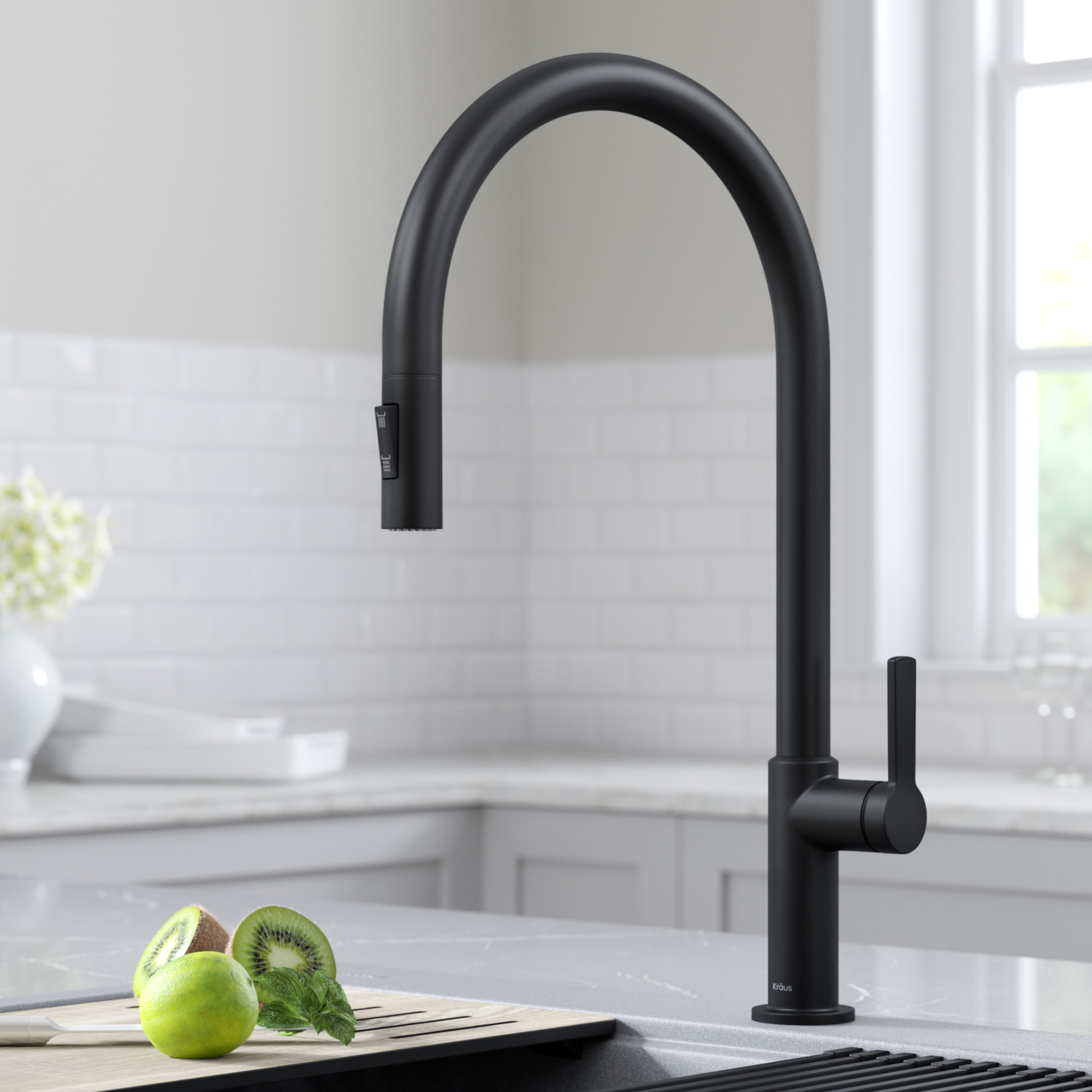 Kraus Oletto Tall Modern Pull-Down Single Handle Kitchen Faucet in ...