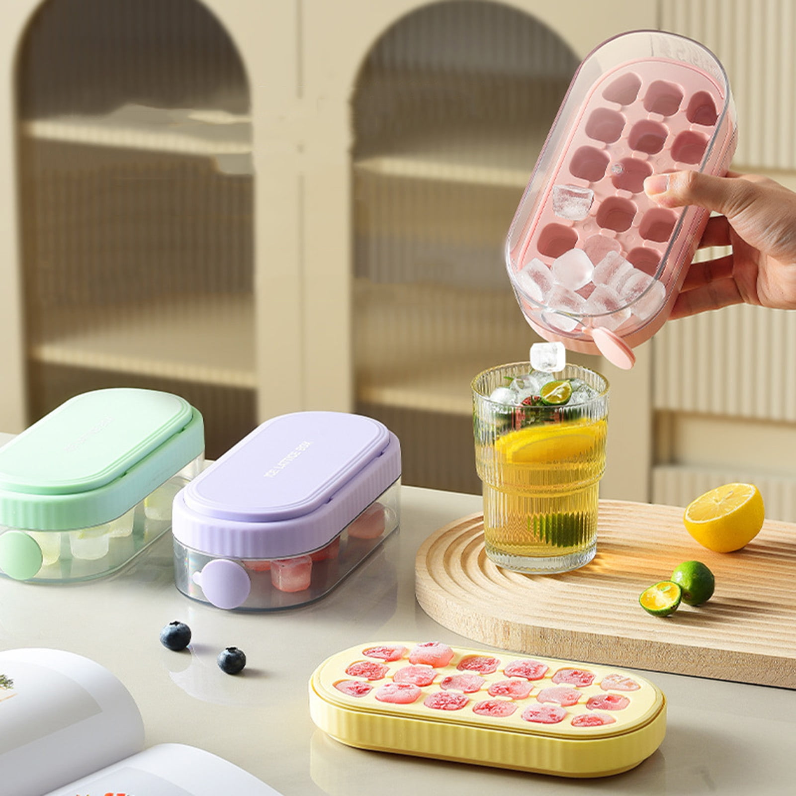 Kuorak Ice Tray with Lid Storage Box Anti-Spill for Square Ice Cubes ...