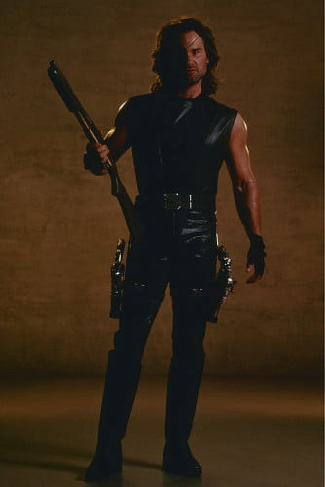 Kurt Russell in Escape from New York full length holding shotgun 24x36 ...