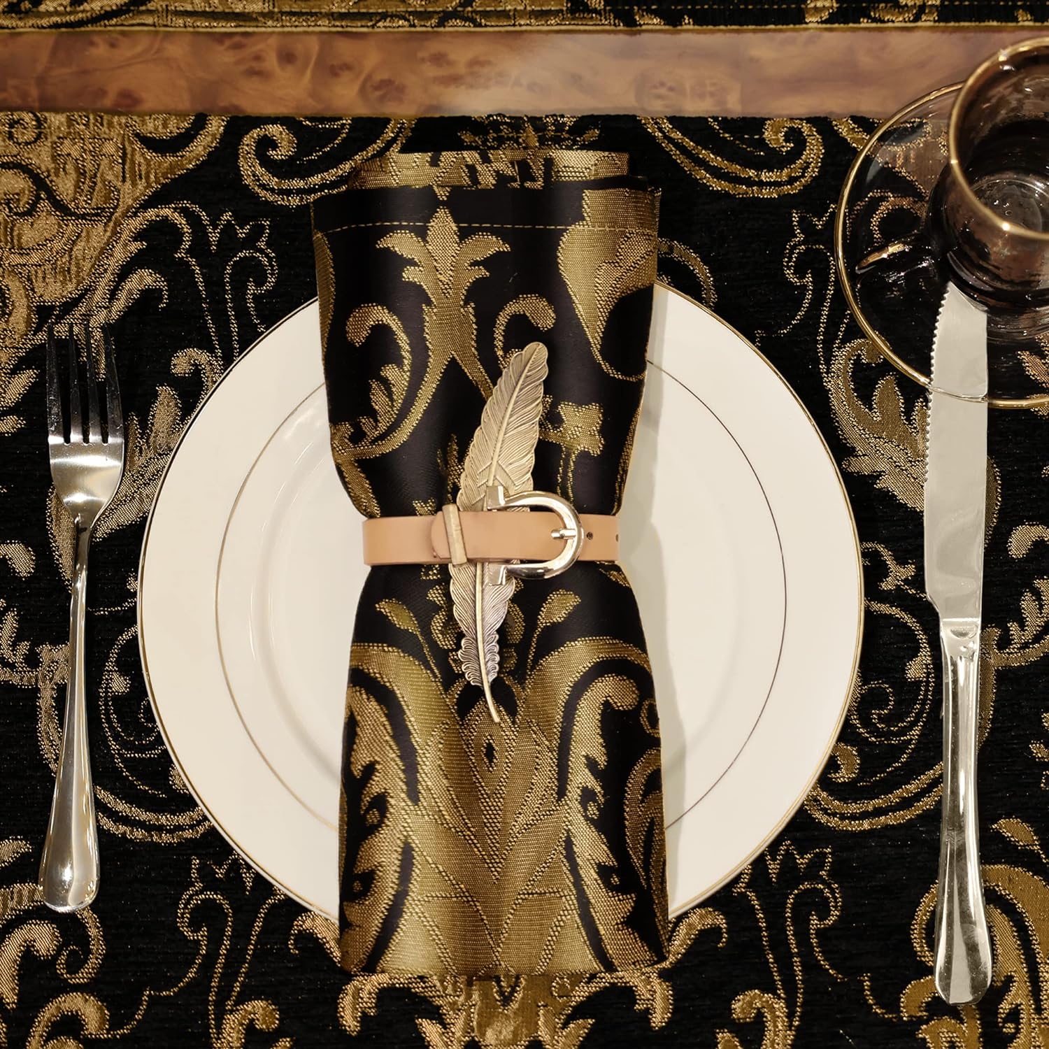 L&M Set of 4 Damask Cloth Napkins 18x18 inch, Jacquard Dinner Napkins ...