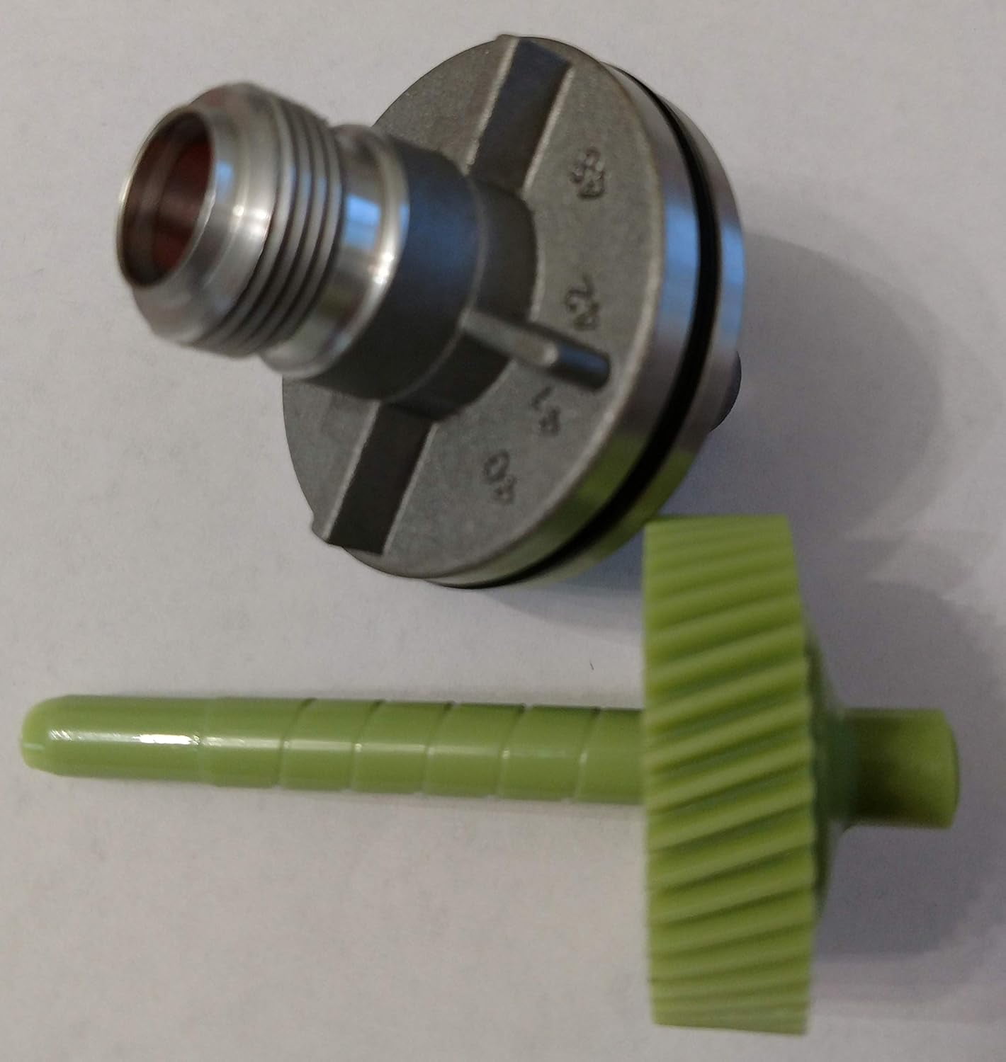 LA Speedometer Gear 700r4 and BOP TH350 45 tooth gear and 2" housing ...