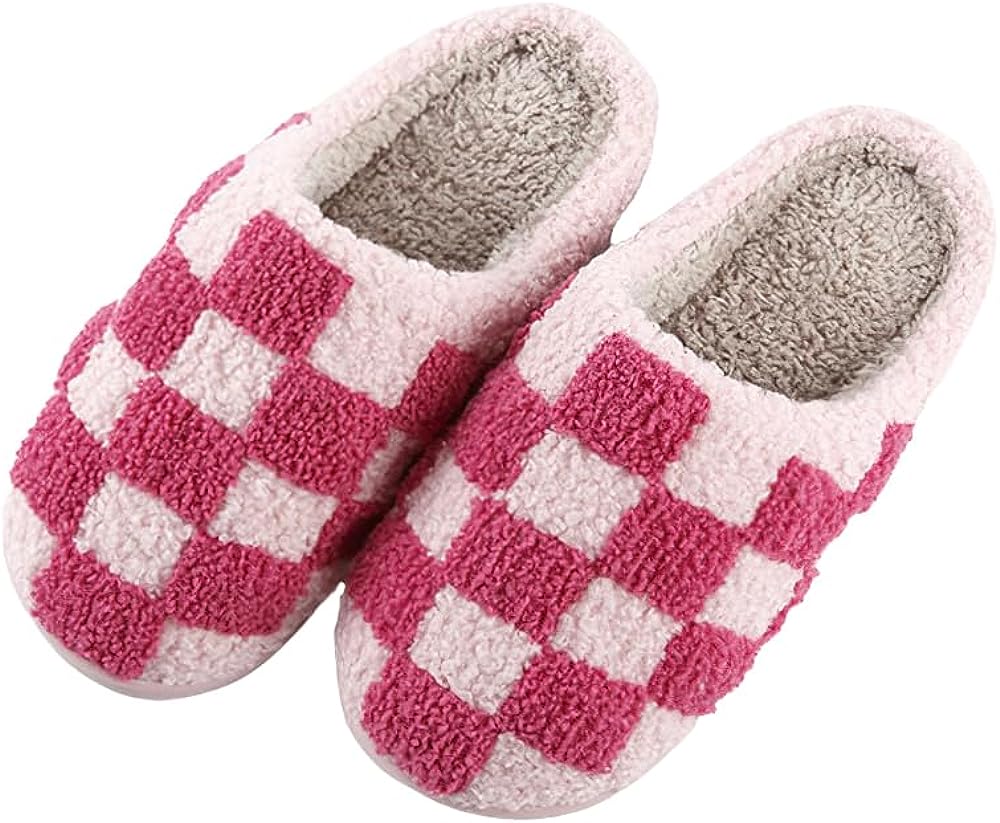 LAKIDAY Checkered Slippers for Women Men Cozy Fluffy Fuzzy Couple ...