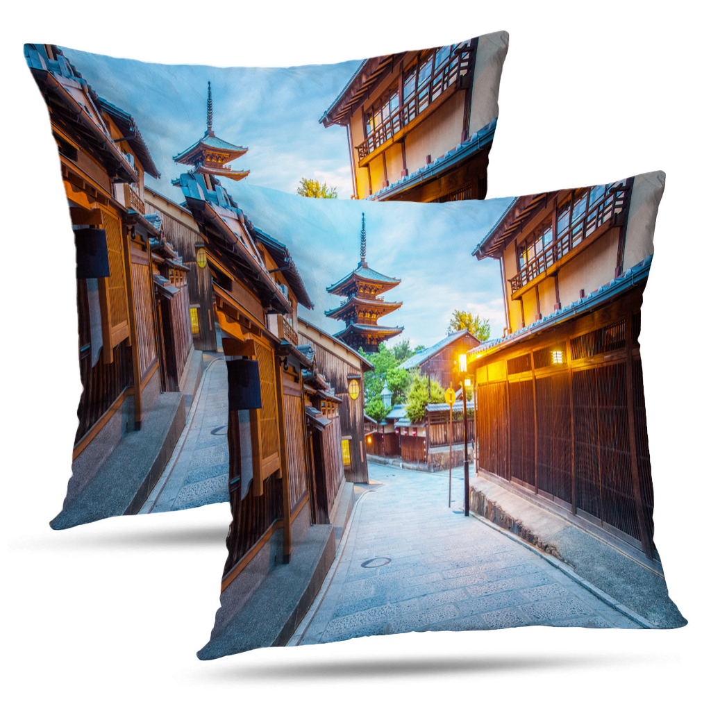 LALILO Throw Pillow Covers Japanese Pagoda And Old House Kyoto Twilight Kyoto Street Japanese ...