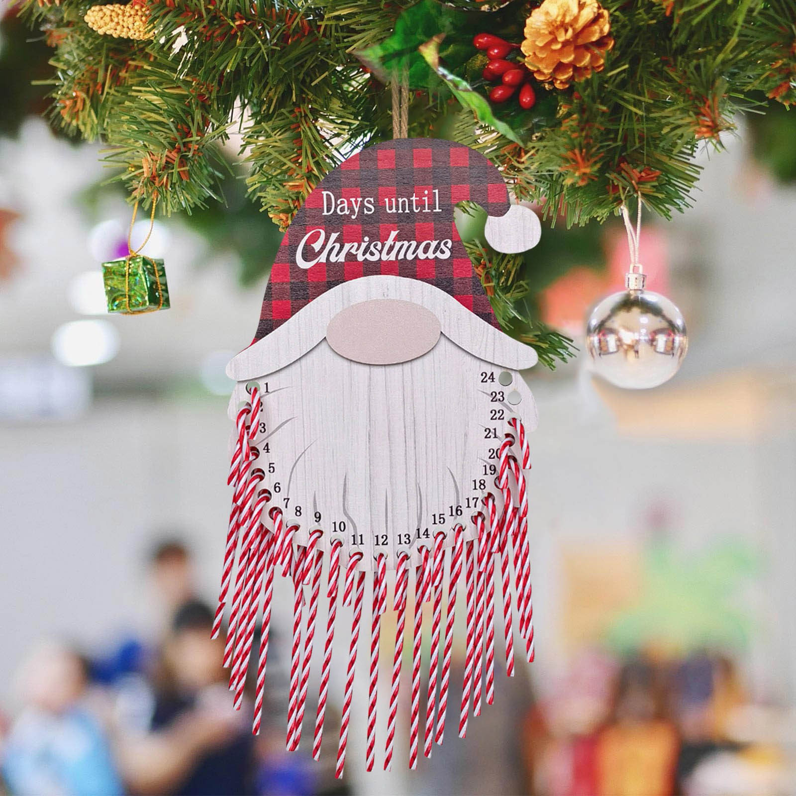 LARUYEKO Wooden Santa Pendants Advent Calendar 2024 With 24 Pcs Candy ...