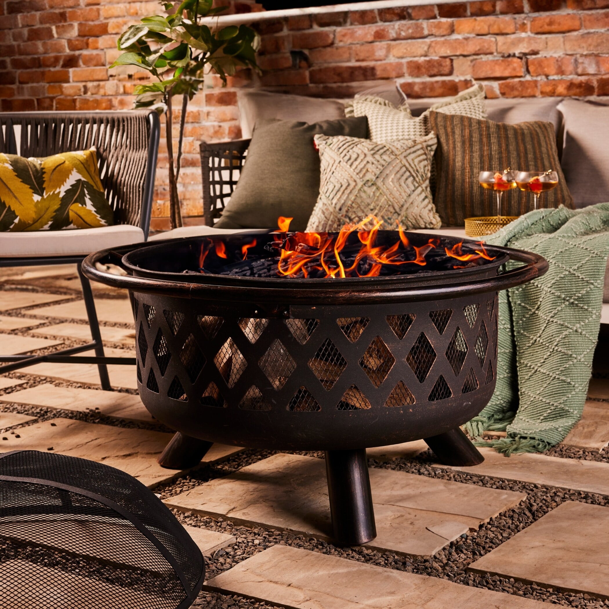 LATICE – 36 inch Black Outdoor Iron Fire Pit - Walmart.com