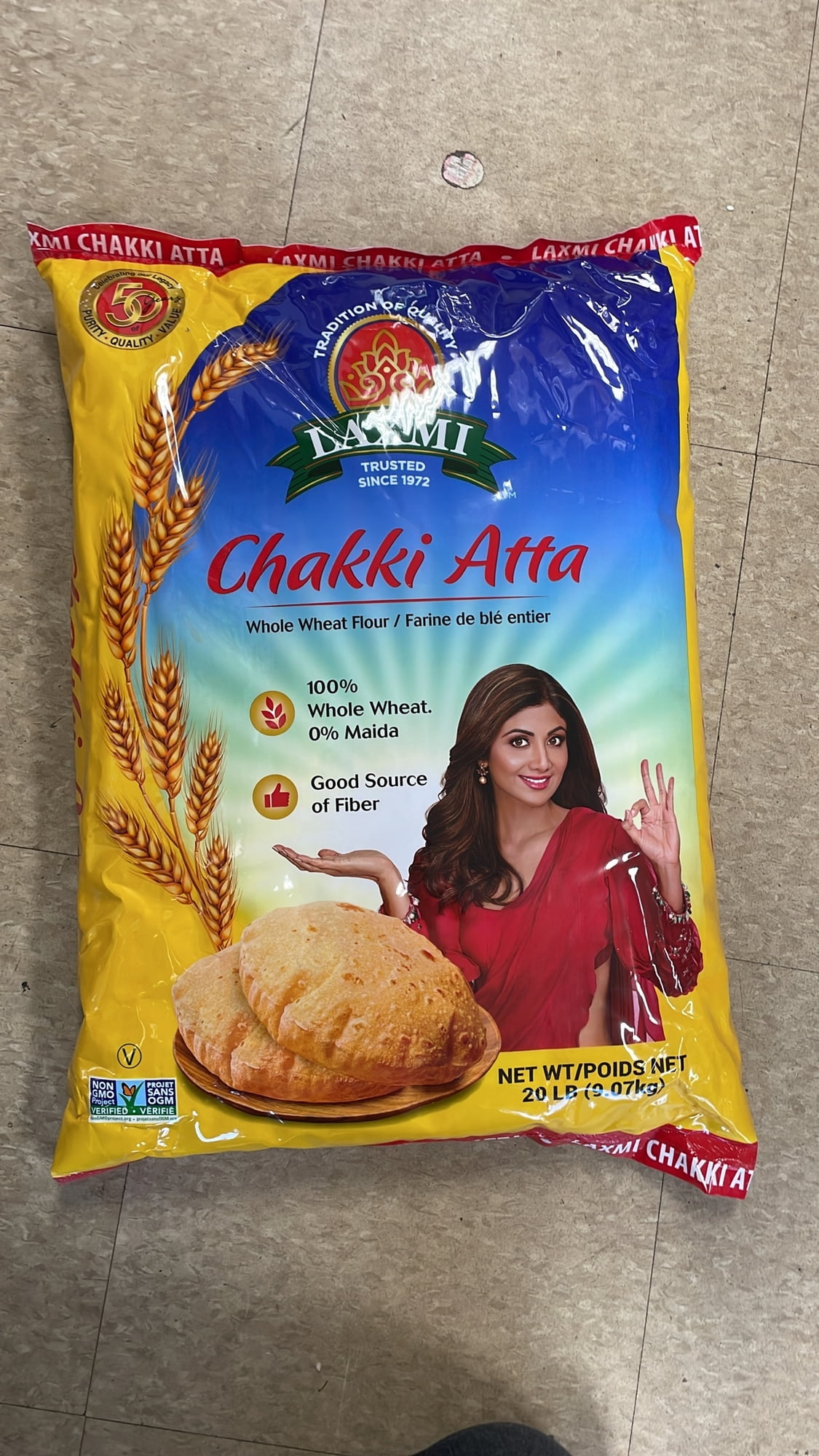 LAXMI Whole Grain Wheat Flour - Chakki Atta - 20lb (9.02kg) - Walmart.com
