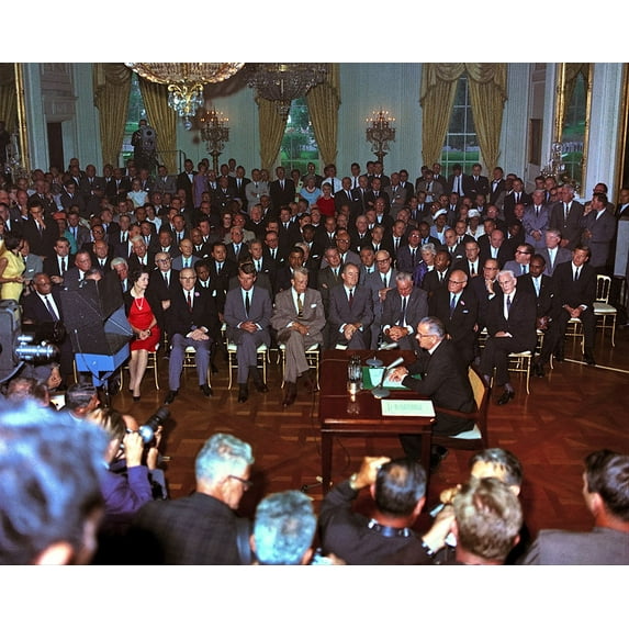 LBJ and Crowd at Civil Rights Act Signing Style - A - 20x30 Inch Glossy ...