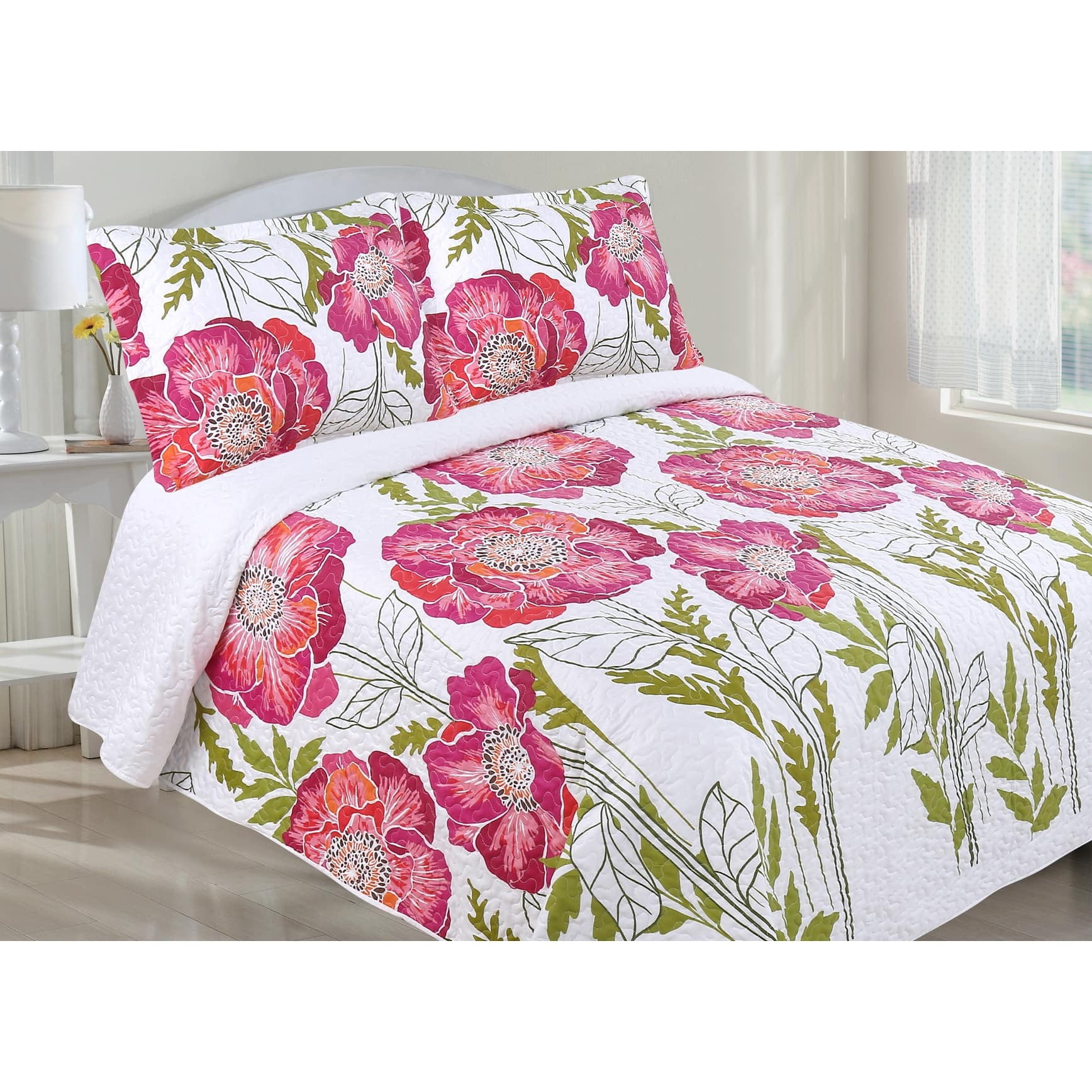 LCM Home Fashions King Size Bedspread, Bedroom Coverlet, Oversized Pink ...