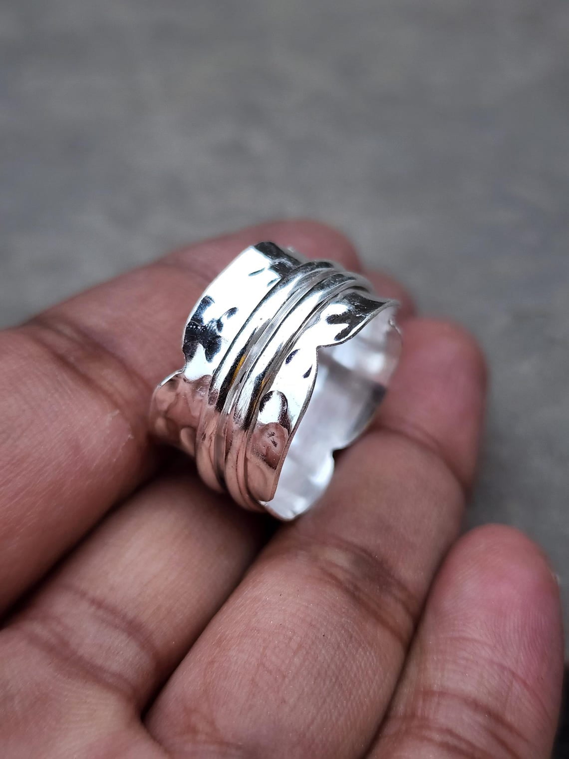 LD DESIGNS 925 Sterling Silver Leaf Design Spinner Ring – Handmade ...