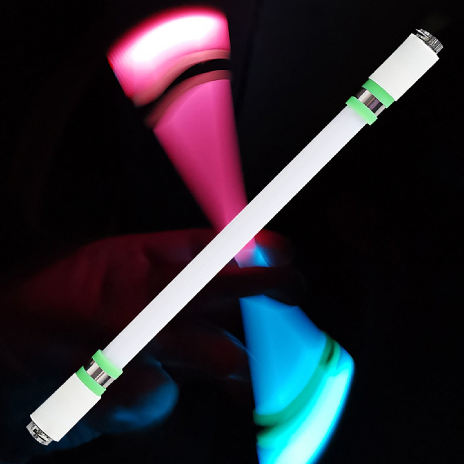 LED Glow Sticks Mini Flashlights Reusable Glow Sticks, Color Blocking ...