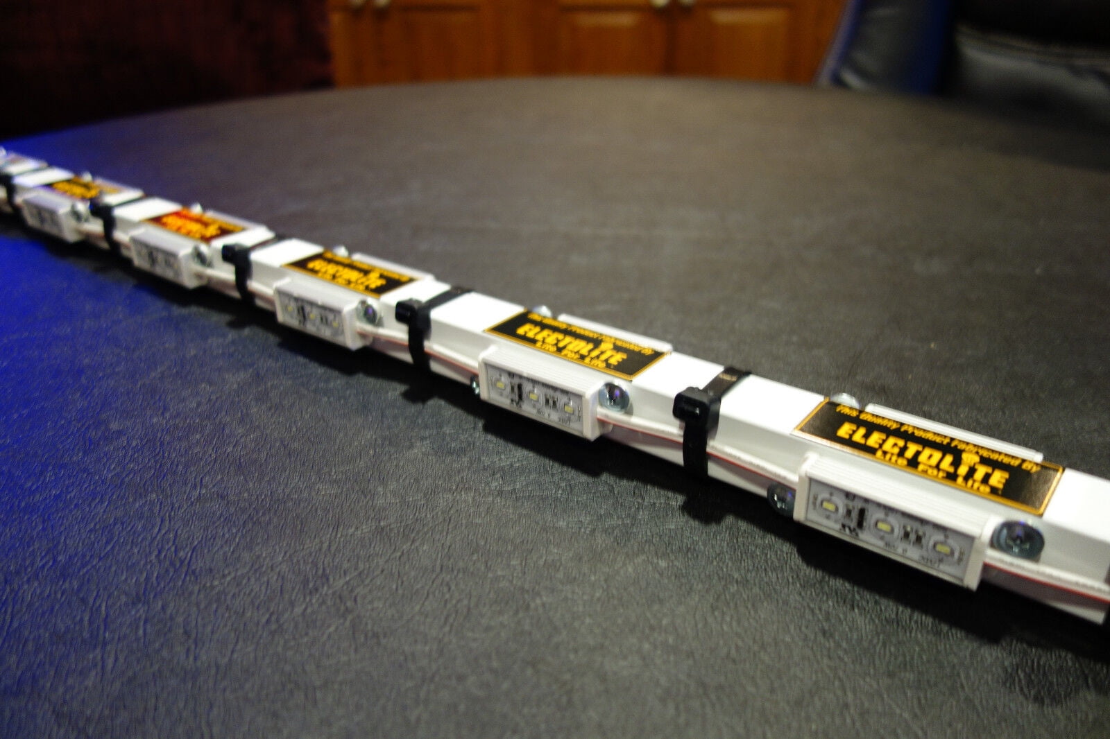 LED SIGN MODULE SYSTEM RETROFIT FOR INTERNALLY ILLUMINATED FLUORESCENT ...