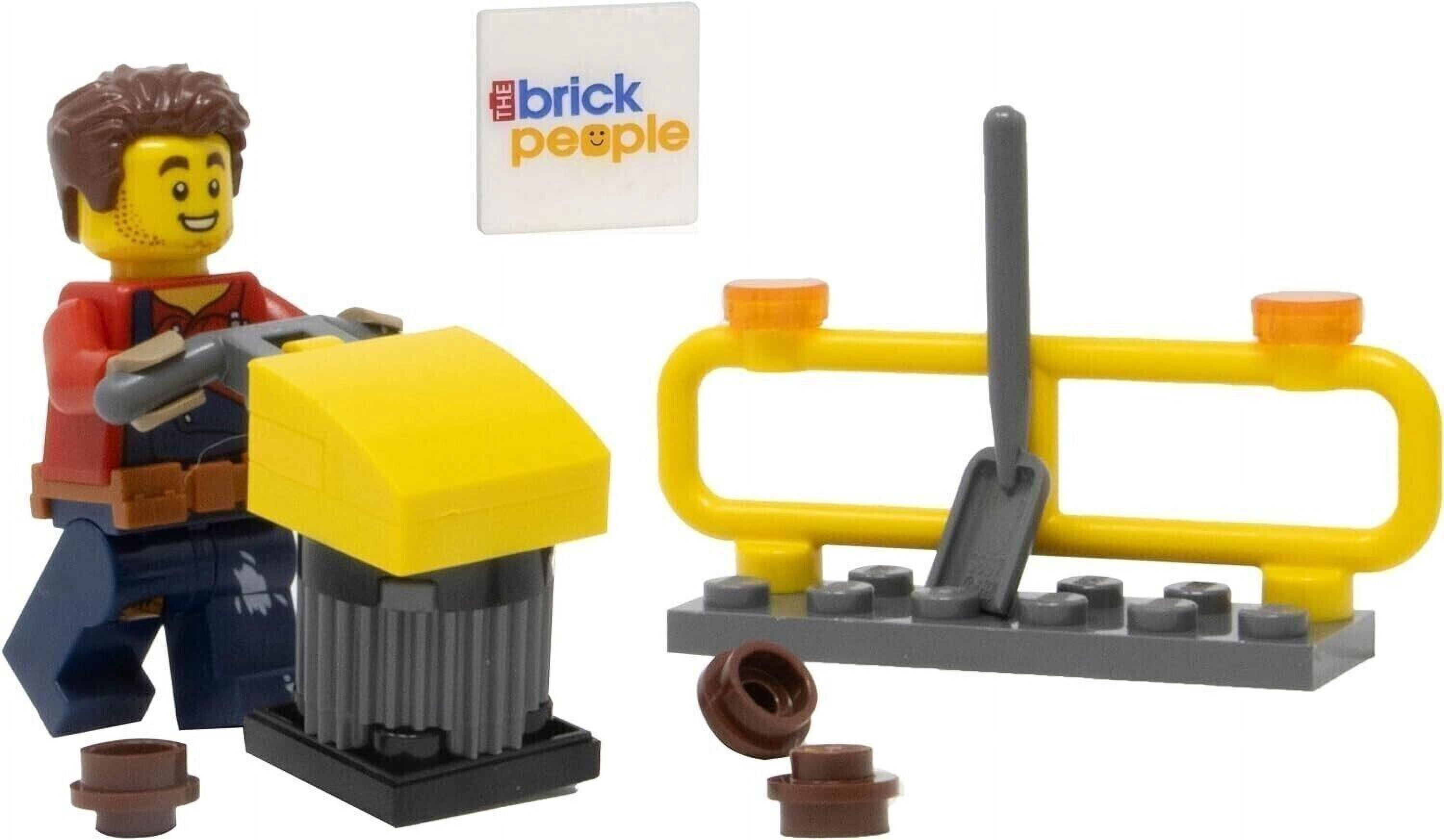 LEGO City Construction Set: Harl Hubbs LEGO Minifigure with Tamping ...