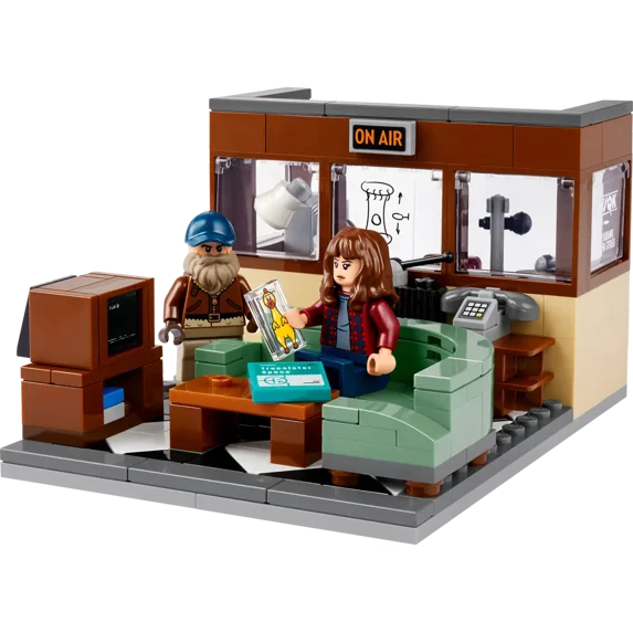 LEGO, Stranger Things WSQK Radio Station, 234 pcs, Adult Collectible ...